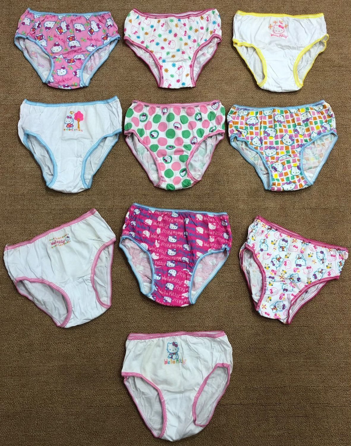 ORIGINAL EXPORT GIRLS HELLO KITTY PANTY SET | River Blue